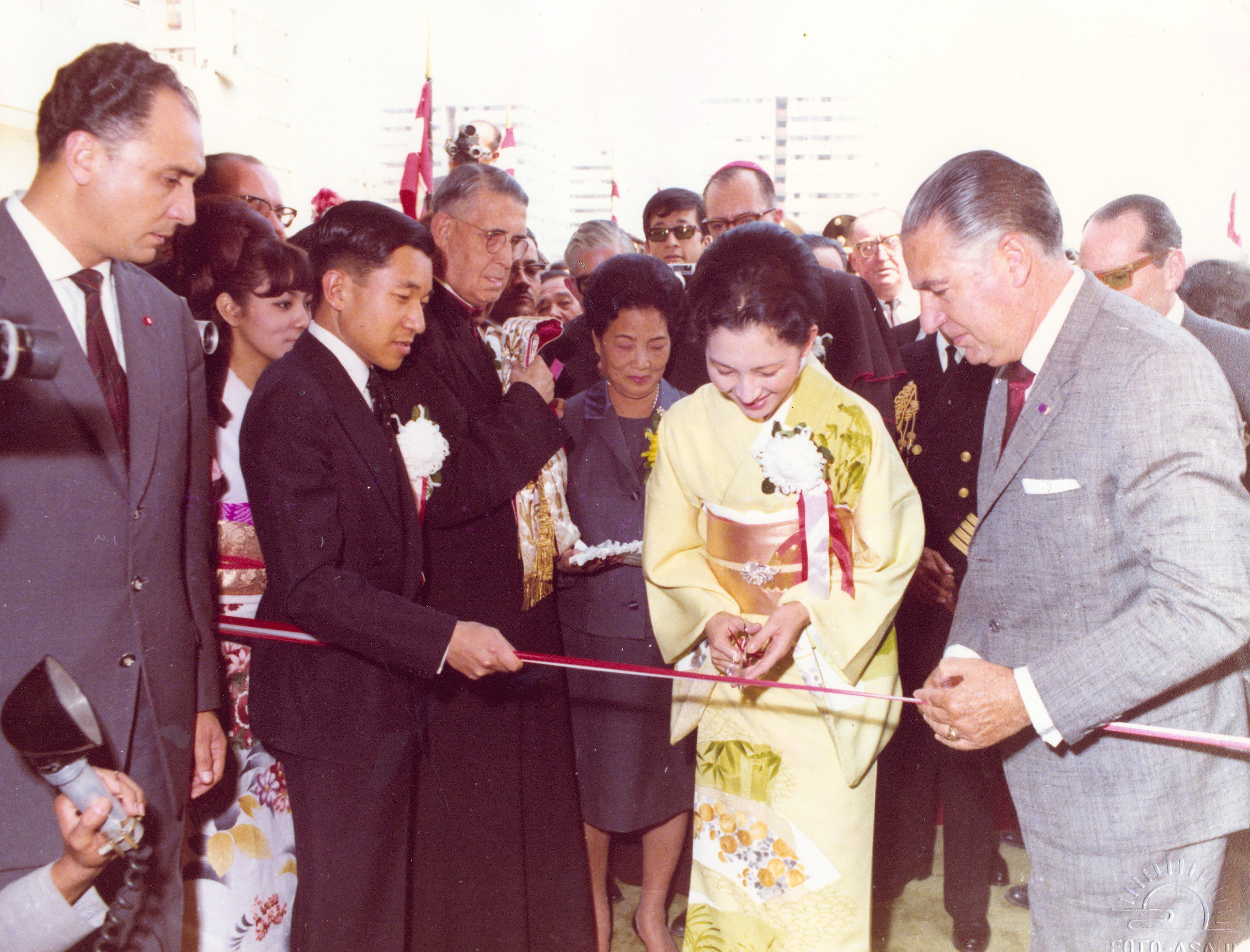 APJ - Historia